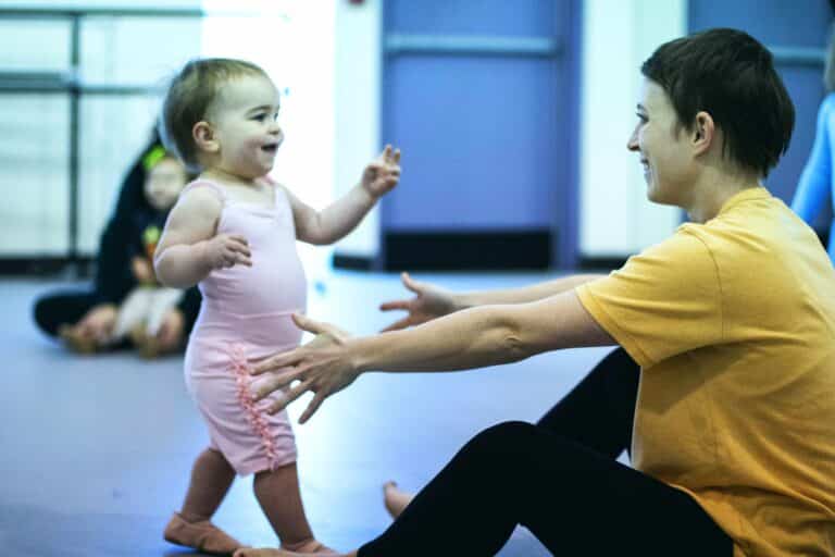 STUDIO CLASSES - The Dance Foundation